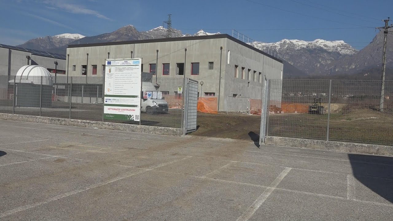 Palestra del Liceo Dal Piaz di Feltre verso la conclusione dei lavori ... Palestra del Liceo Dal Piaz di Feltre verso la conclusione dei lavori ...
